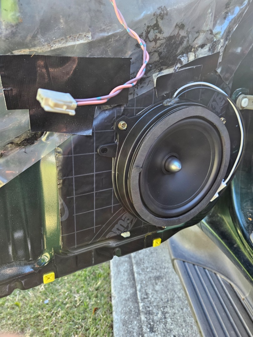 Customer Reviews: Focal RSE-165 Auditor Series 6-1/2" component system at Crutchfield