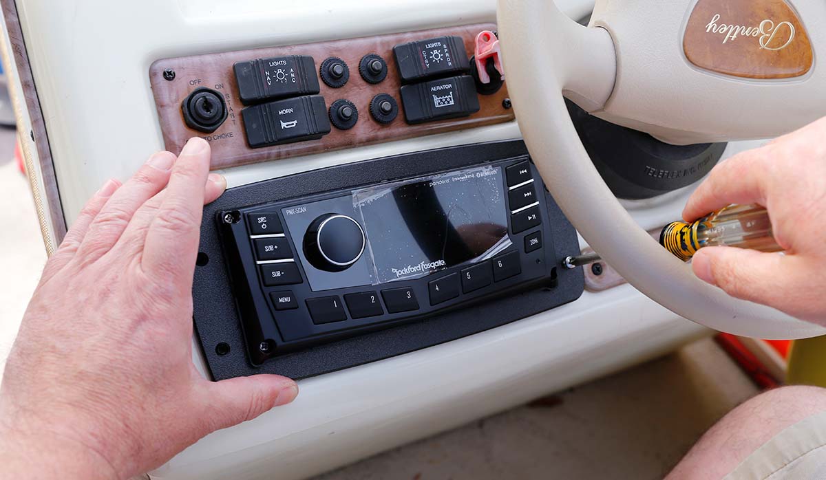 Choose the right radio for your boat