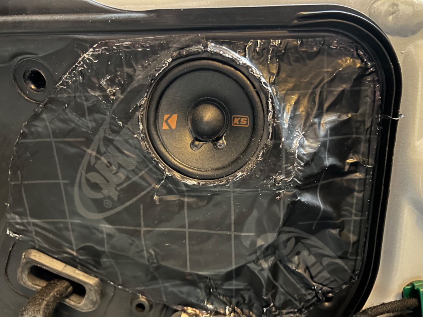 Customer Reviews: Dynamat 10415 Xtreme Speaker Kit Two 10-in. x 10-in ...