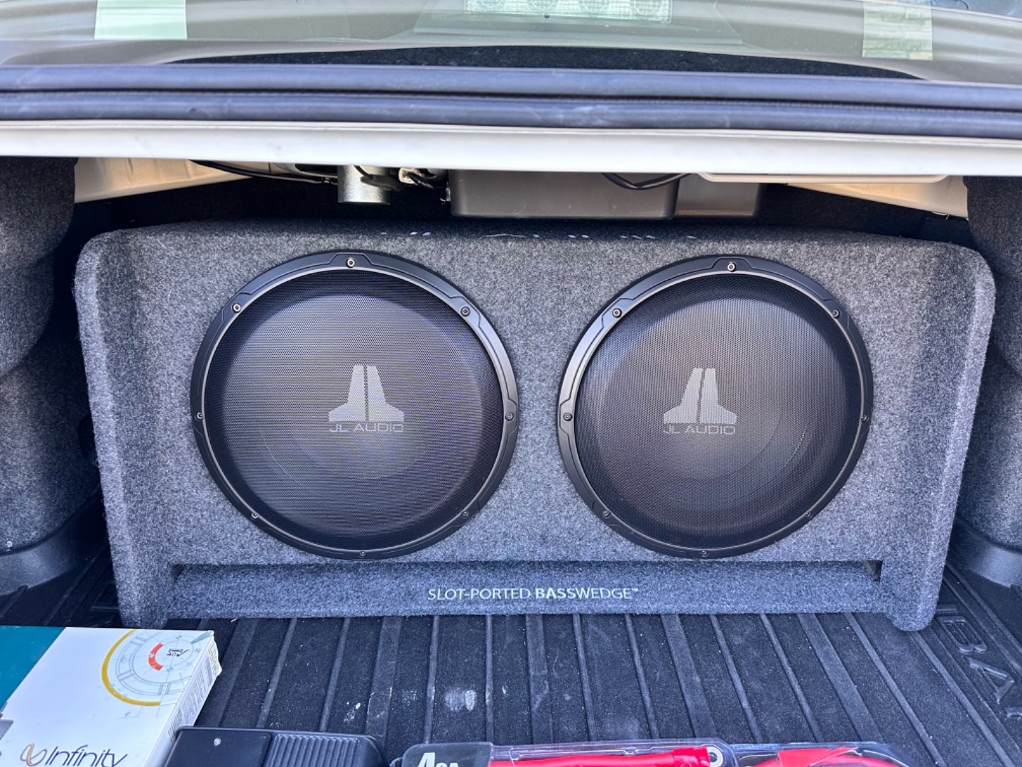 Customer Reviews: JL Audio SGRU-12 Grille for 12" WX, WXv2, W0v2, W0v3 ...