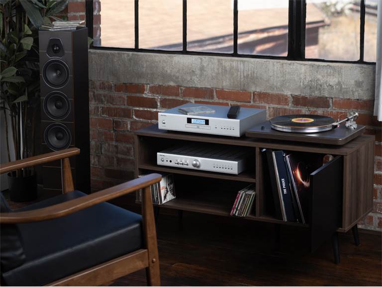 High-performance gear for music and home theater enthusiasts - Crutchfield