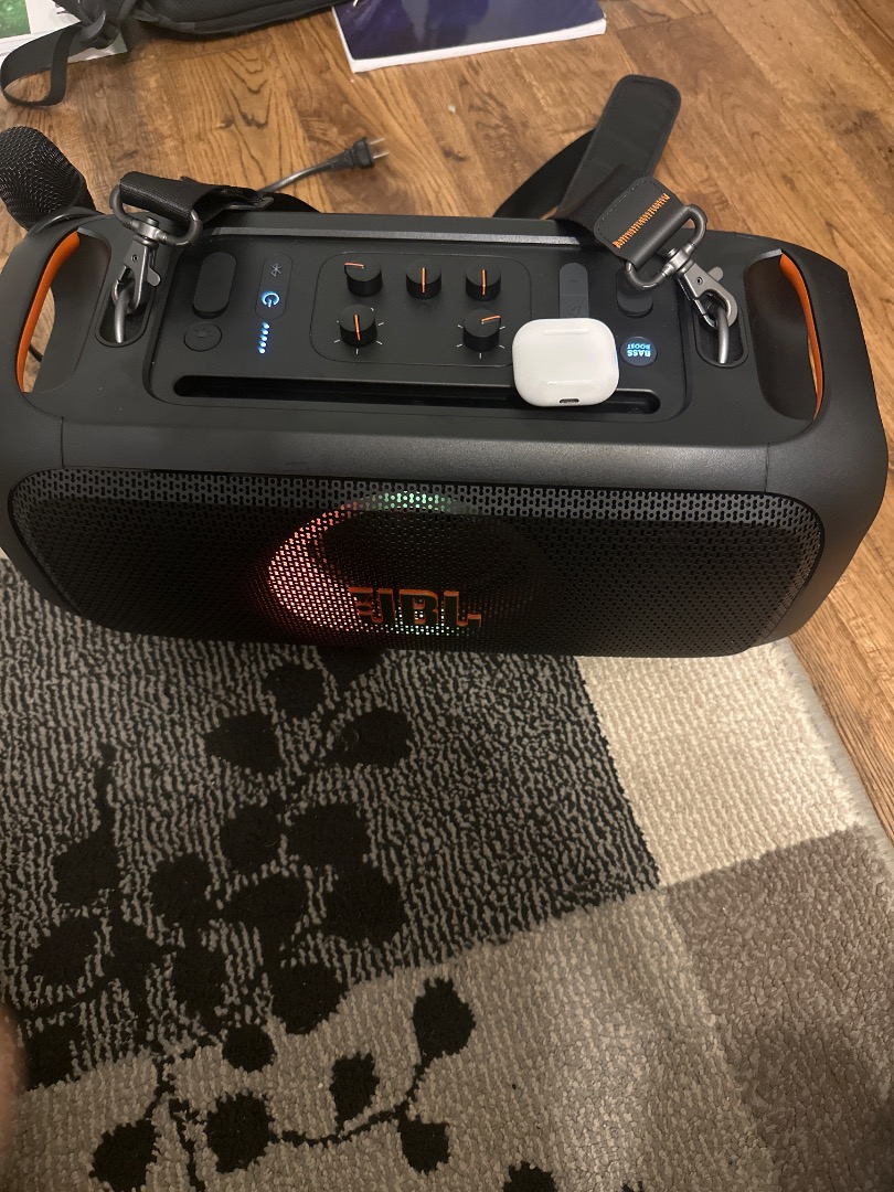 Customer Reviews: JBL PartyBox On-The-Go Essential Portable Bluetooth® speaker with light ...