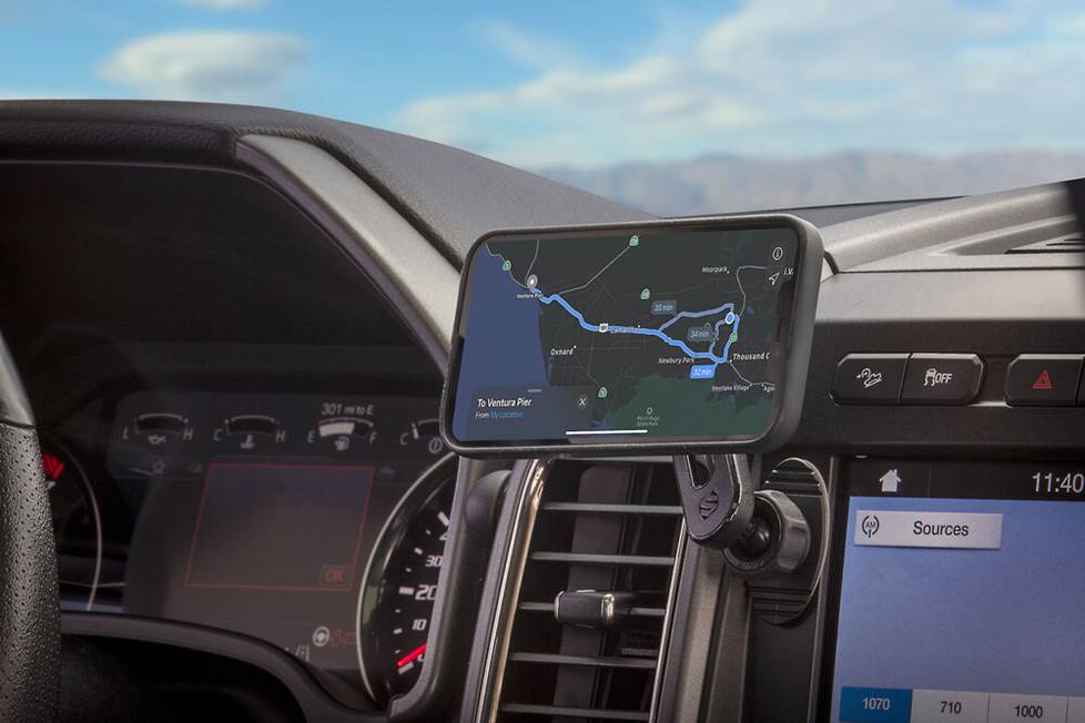 Scosche MagicMount™ Pro2 4-In-1 Magnetic and MagSafe®-compatible vent ...