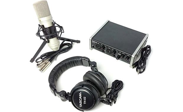 Customer Reviews: Tascam Trackpack 2x2 Recording bundle with iPad ...