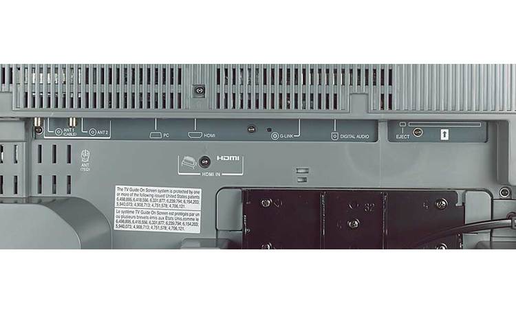 Toshiba 32HL95 32" TheaterWide® high-definition LCD TV at Crutchfield