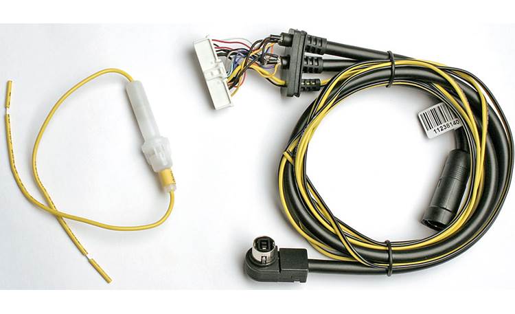 XM Direct 2 Alpine Adapter Cable Connects your Alpine receiver to the ...