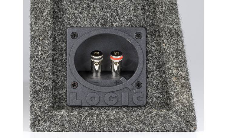 Q-Logic 10T50SM Type 1 truck box for single shallow-mount 10" woofer at ...