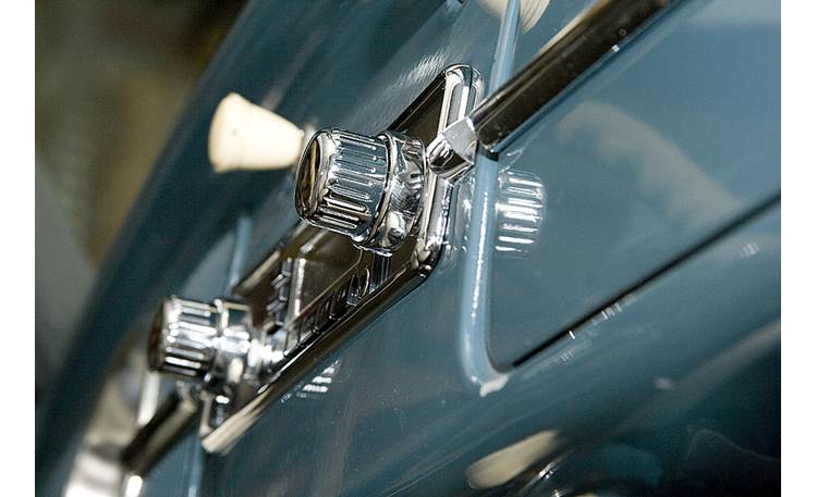 Retrosound Model One (Chrome) Digital media receiver for classic cars — available in black and ...