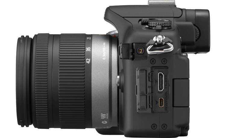 Panasonic DMC-G2 (Black) 12.1-megapixel digital camera with 14-42mm ...