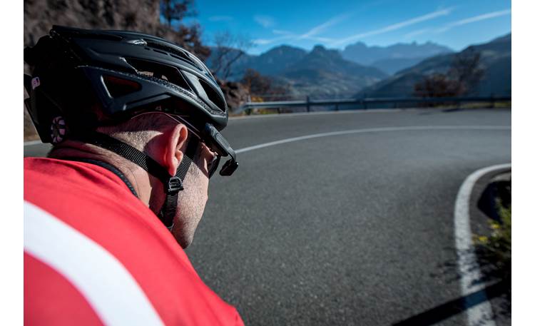 Garmin Varia Vision Cycling in-sight display at Crutchfield