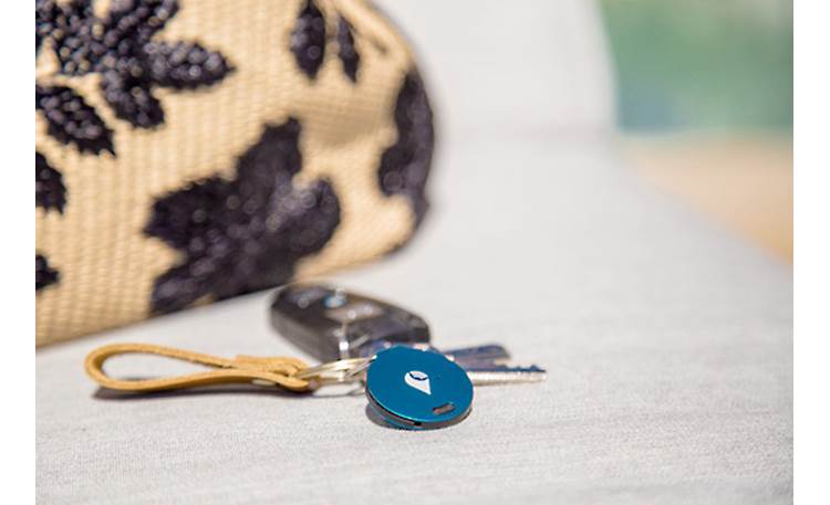 TrackR bravo (Blue) Compact tracking device at Crutchfield
