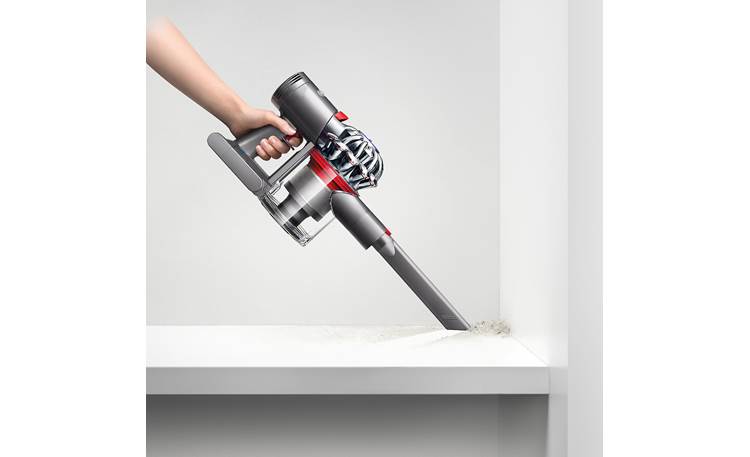 Dyson V7 Trigger High-performance cord-free handheld vacuum cleaner at ...