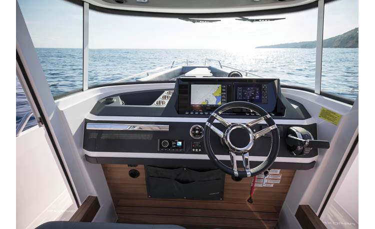Fusion MS-RA670 Apollo Series marine digital media receiver (does not ...