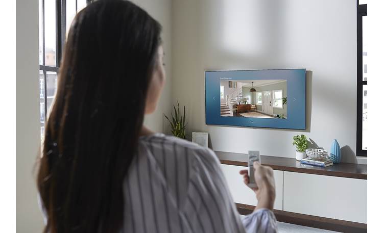 Samsung SmartThings Camera (2019) Plug-in Wi-Fi home security camera at ...