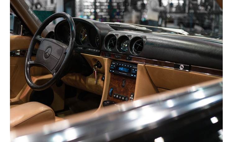 RetroSound Grand Prix M2A Digital media receiver styled to match ...