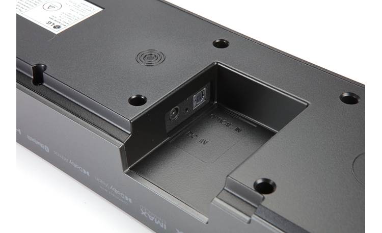 LG SC9S Powered 3.1.3-channel sound bar and wireless subwoofer system ...