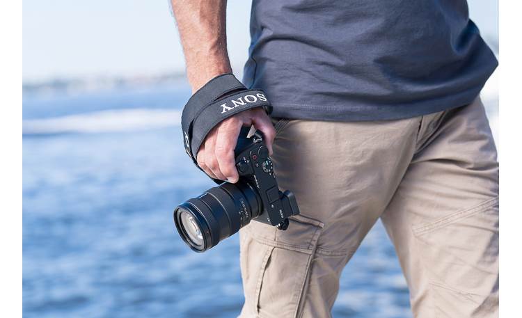 Sony Alpha a6700 Telephoto Lens Kit 26-megapixel mirrorless camera with ...