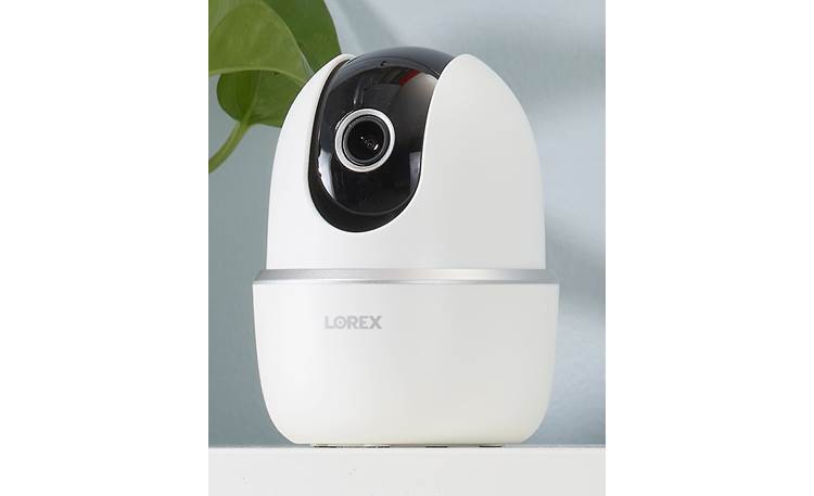 Lorex 2K Pan-Tilt Indoor Wi-Fi Camera Plug-in indoor security camera ...