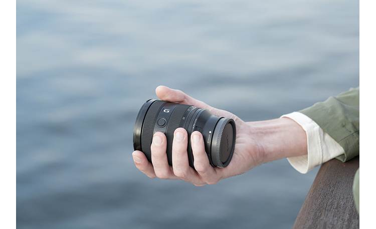 Sony SEL2070G FE 20-70mm f/4 G Ultra-wide-angle standard Sony SEL2070G FE 20-70mm f/4 G Ultra-wide-angle standard