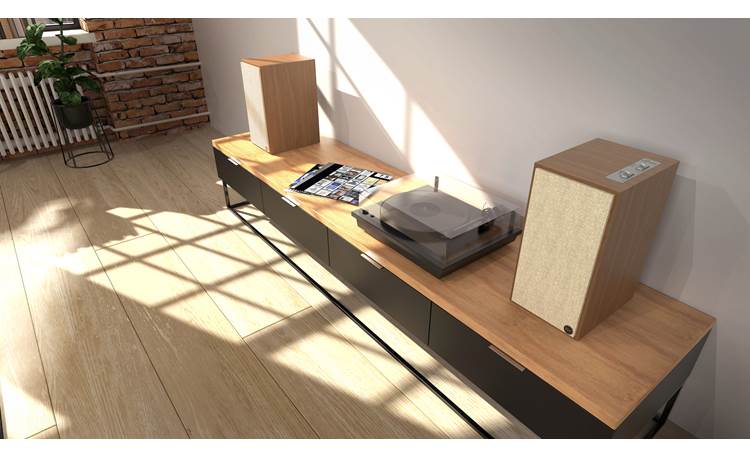 Klipsch The Sevens (Walnut) Powered stereo speakers with Bluetooth® and ...