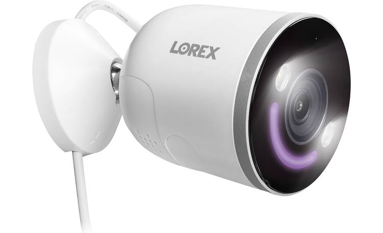 Lorex 4K Spotlight Wi-Fi 6 Security Camera Plug-in 4K indoor/outdoor ...