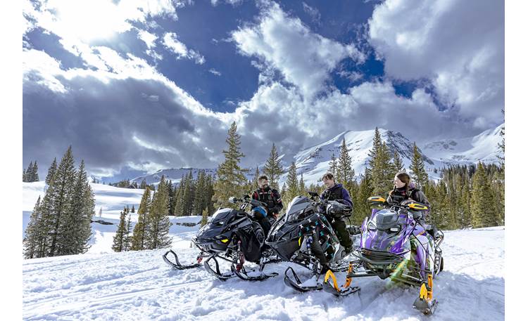 Garmin Tread® 2 Portable GPS navigator with 6" display for powersports ...