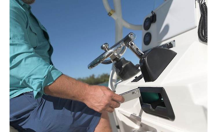 Scanstrut SC-CW-10GT Cove LED 15W Qi charger 15-watt wireless phone charging pocket at Crutchfield