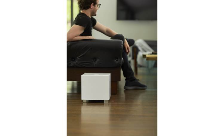 REL TZero MKIII (White) 6-1/2" ultra-compact powered subwoofer at ...