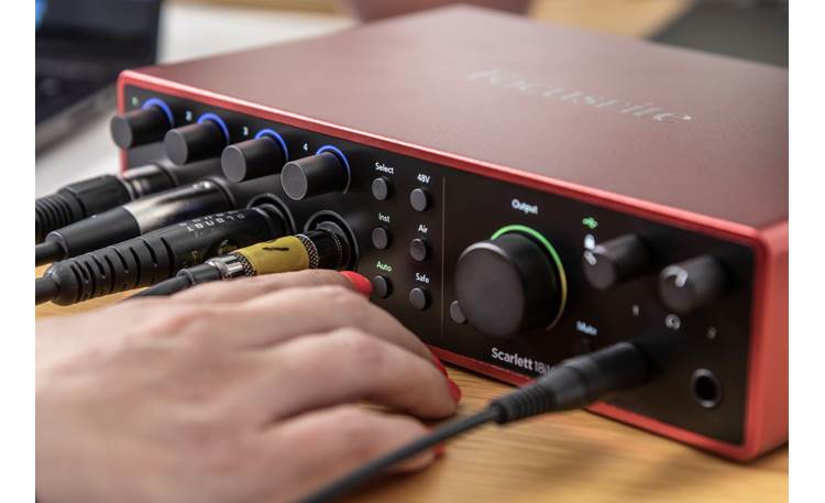 Focusrite Scarlett 18i16 (4th Generation) USB 2.0 (Type-C) audio ...