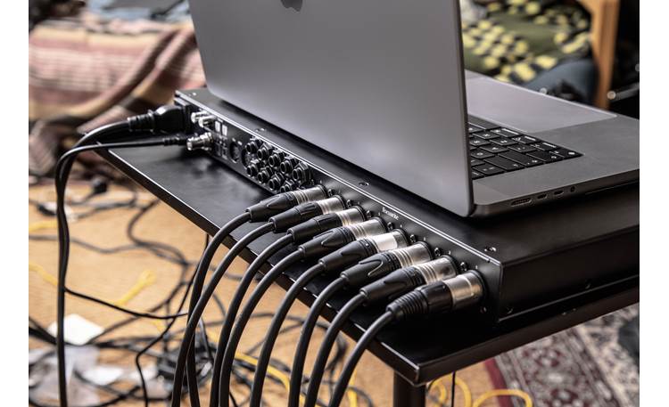 Focusrite Scarlett 18i20 (4th Generation) Rack-mountable USB 2.0 (Type ...