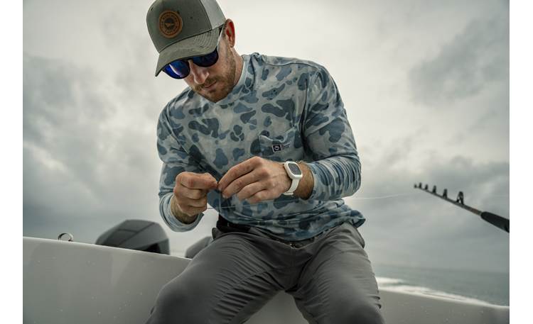 Garmin OnBoard™ System Wireless man overboard detector for use on boats ...