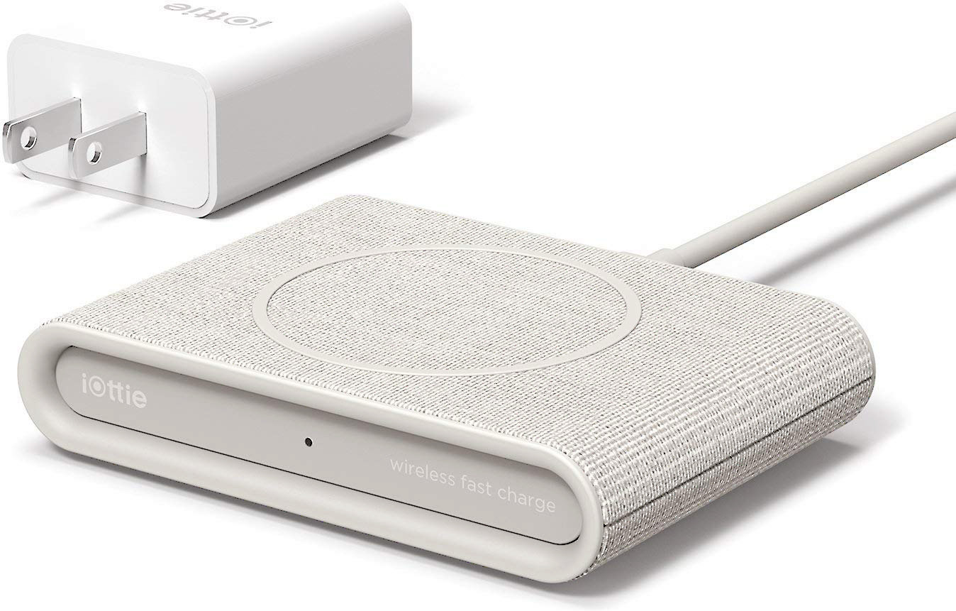 Universal Wireless Phone Chargers at Crutchfield